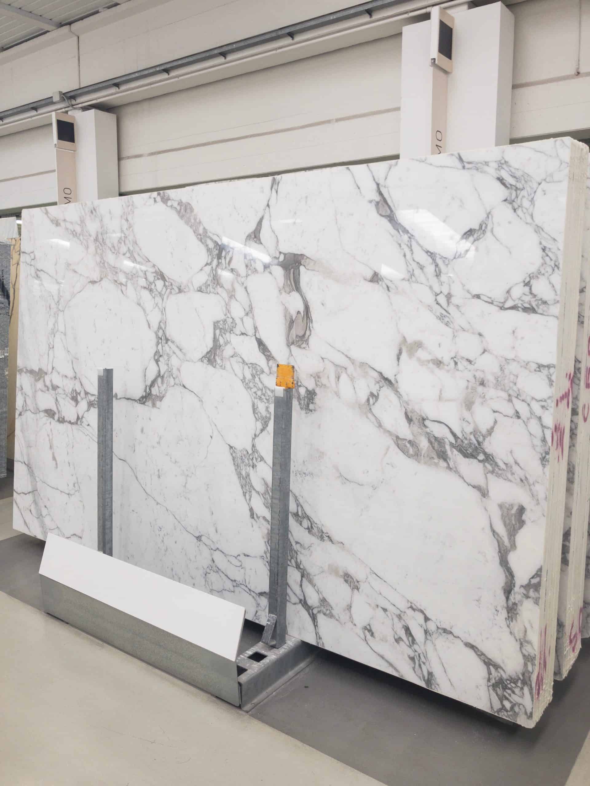 Calacatta - Mega Marble - Exclusive Calacatta Directly from Italy