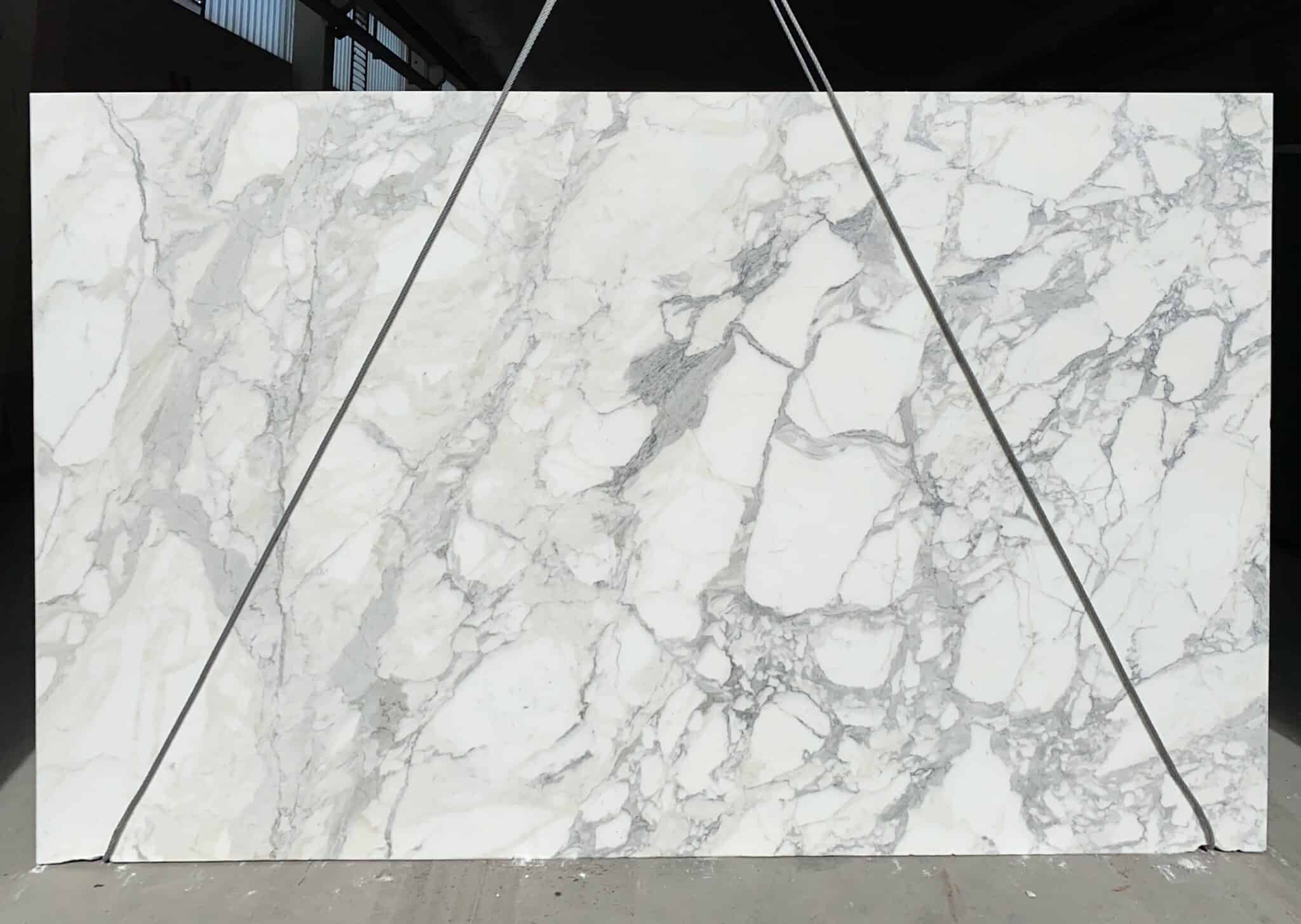 Calacatta Gold - Block 0749 - Mega Marble