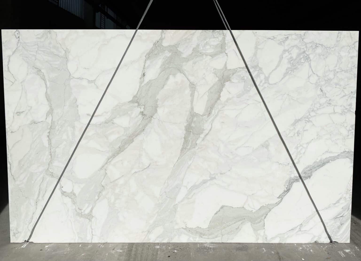Calacatta Gold - Block 0749 - Mega Marble