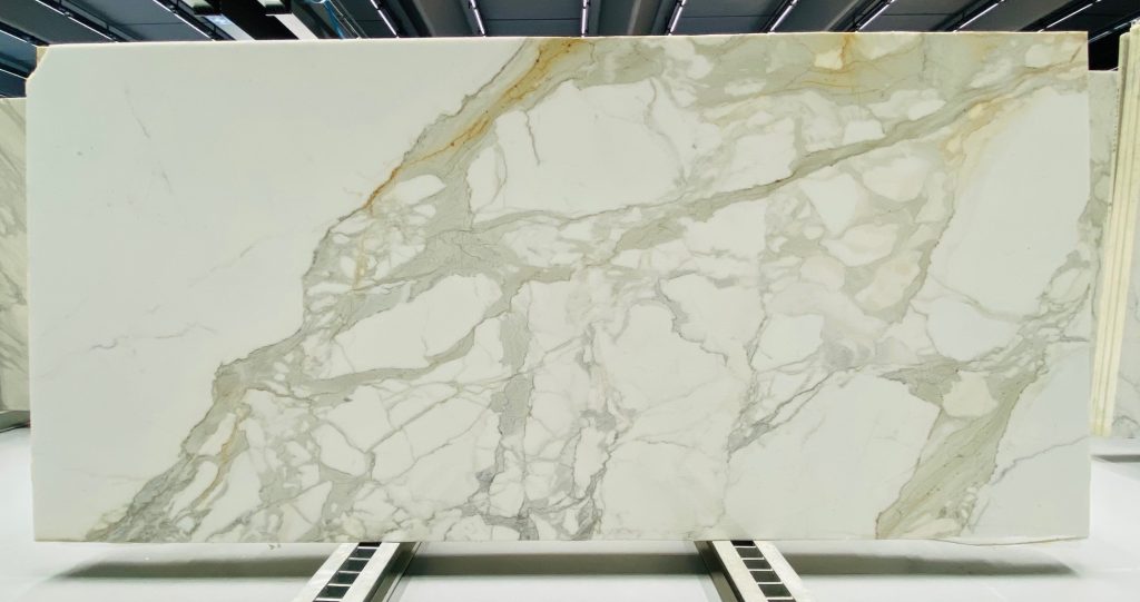 Calacatta Gold Extra - Block 0459 - Mega Marble